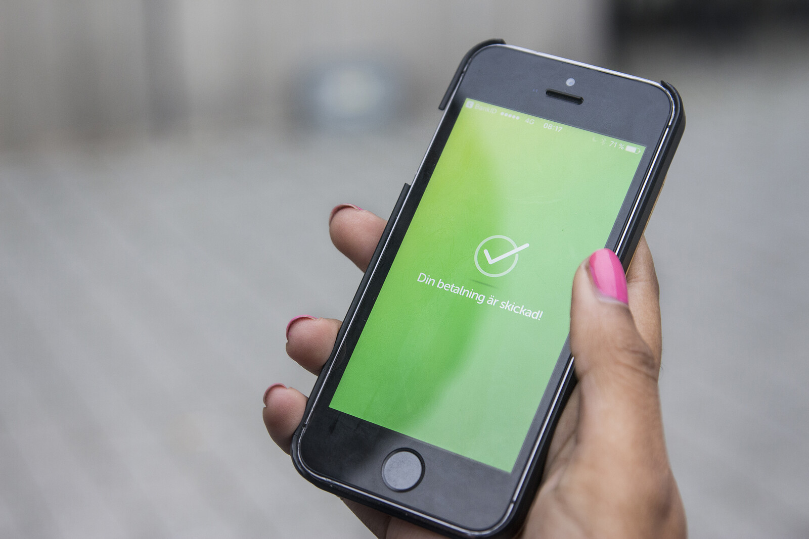 Fake Swish - how to avoid being scammed | Sweden Herald