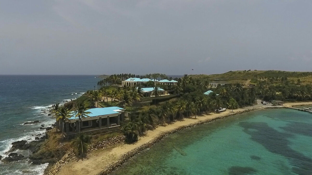 New photos from Epstein's island released | Sweden Herald