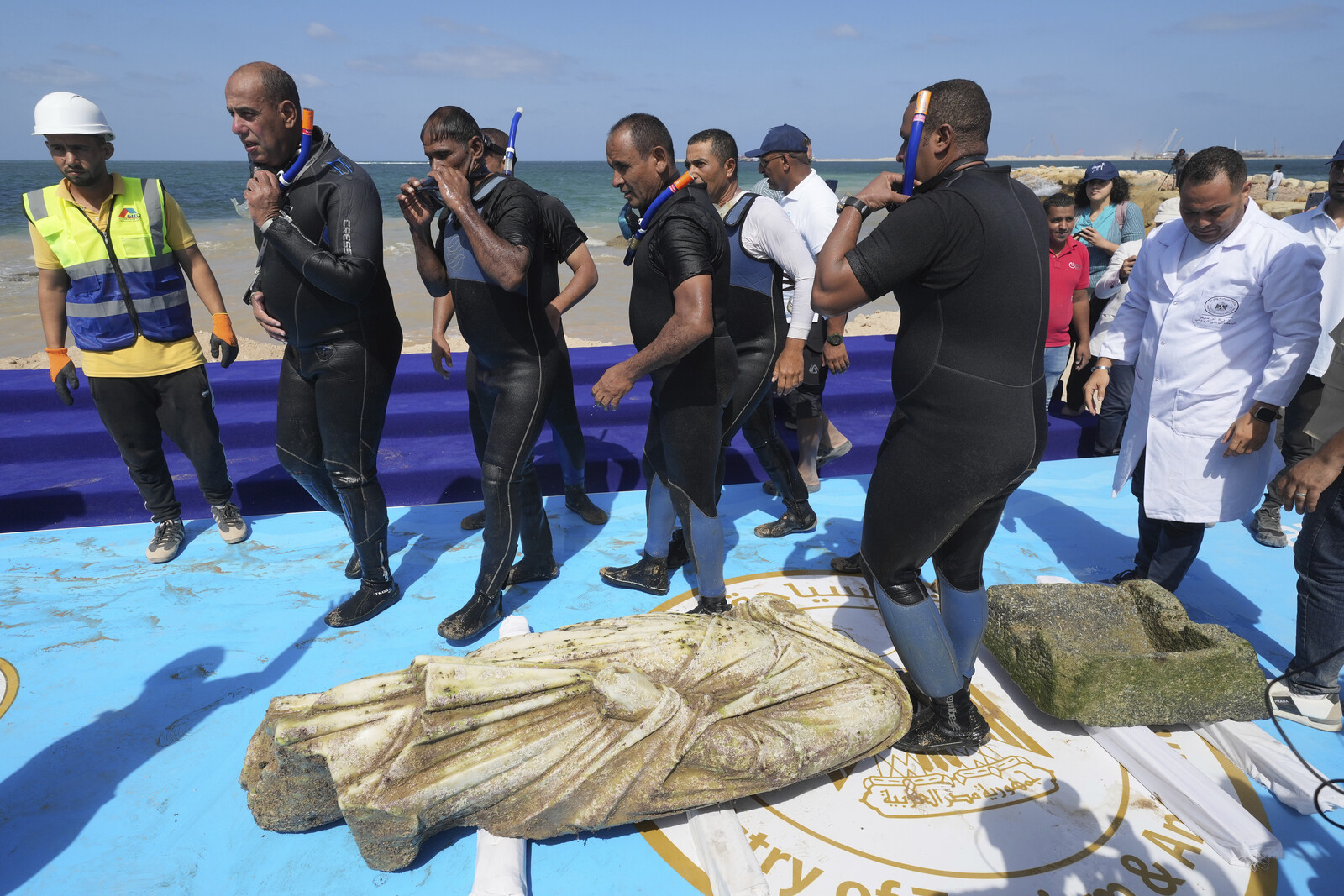 Sunken Ancient City Artifacts Resurface Near Alexandria Egypt | Sweden ...
