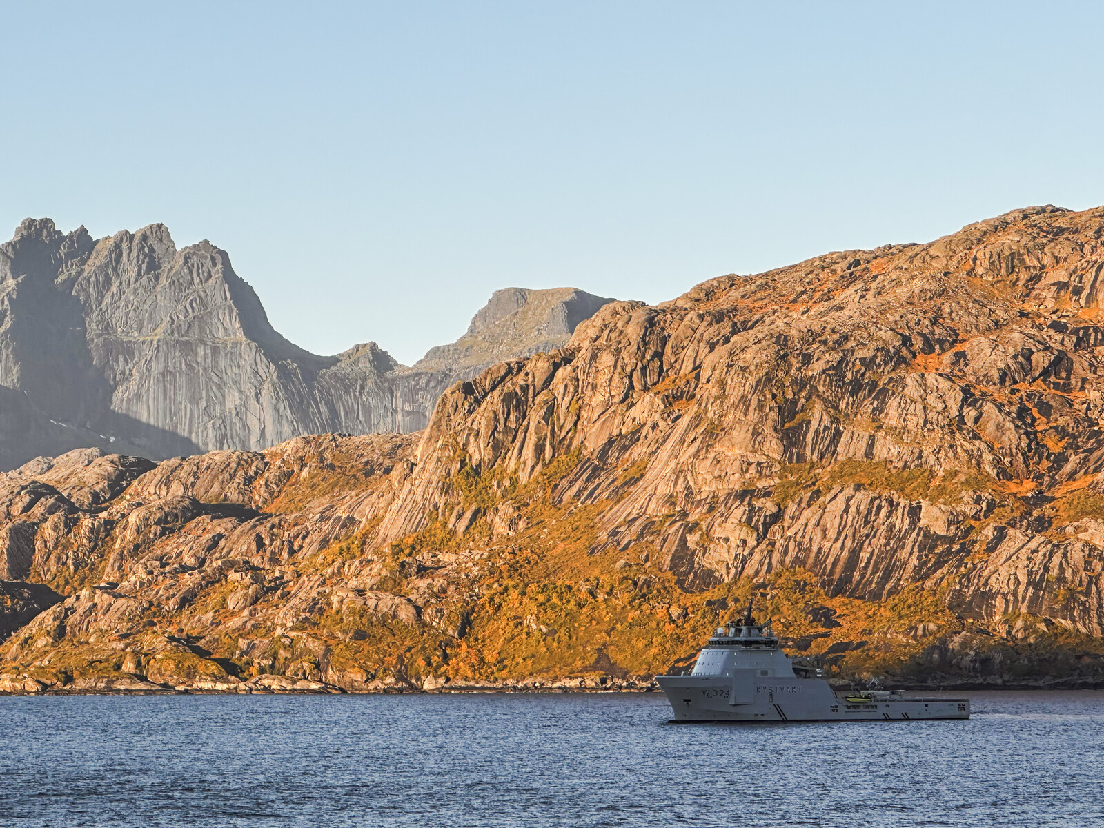 Boat Capsizes in Lofoten: Investigation Underway After Tragic Accident ...