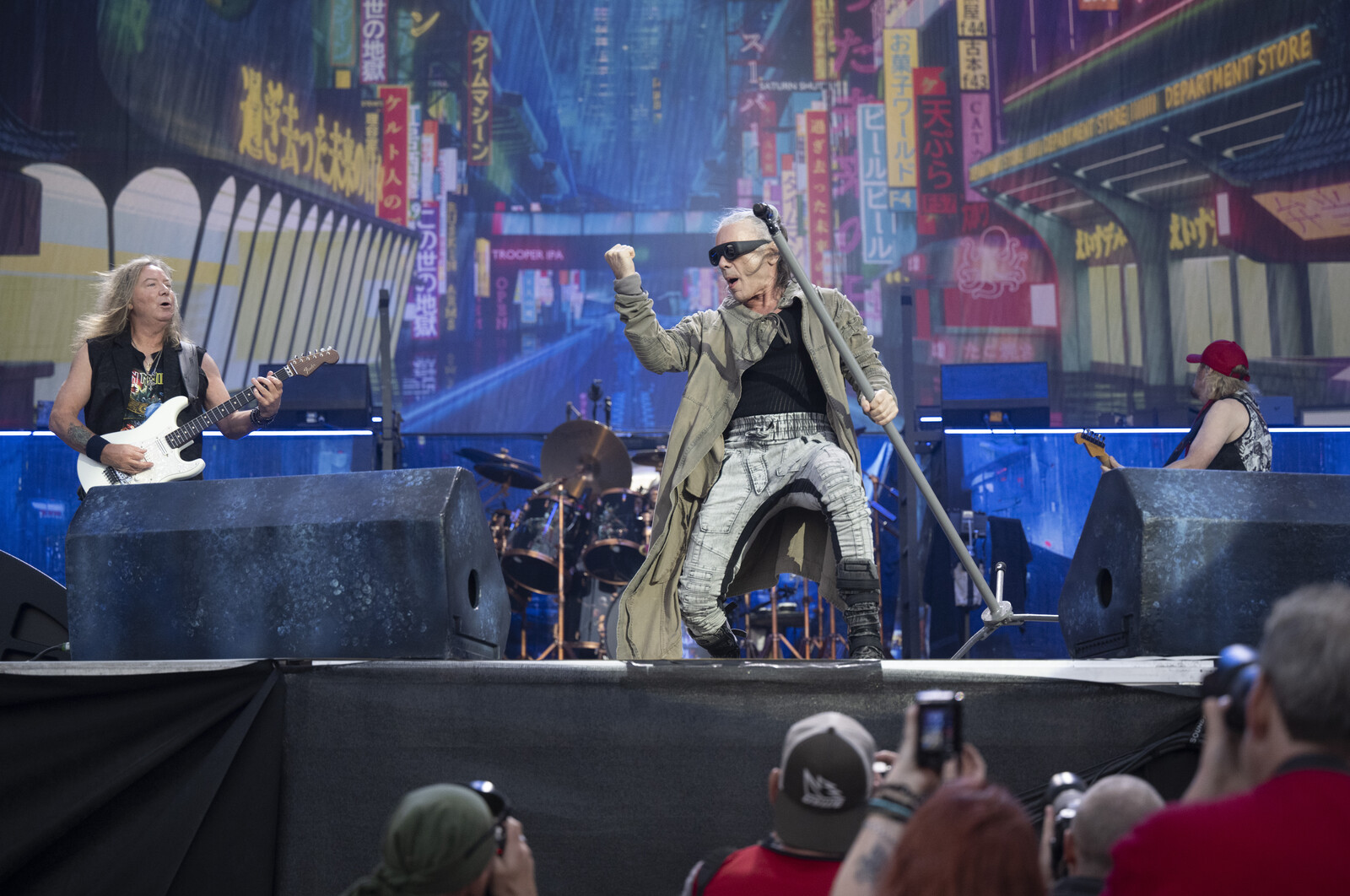 He becomes Iron Maiden's new drummer | Sweden Herald
