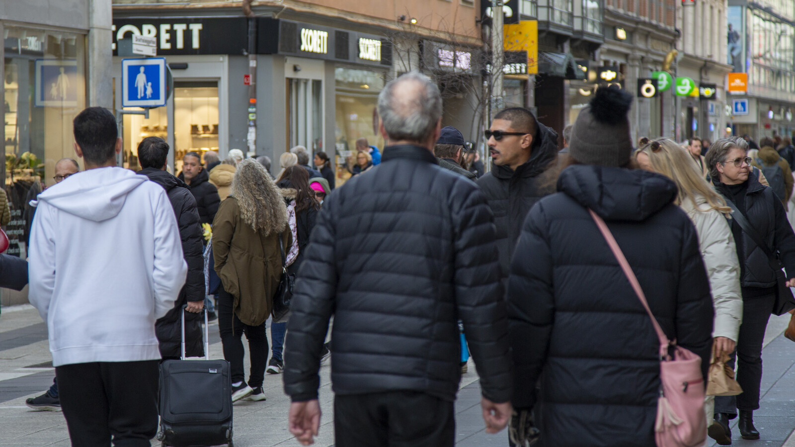 More people are moving away from urban areas – in half of the country ...