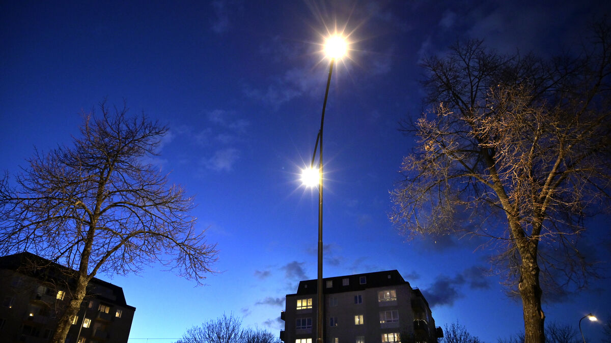 Sweden Switches to Winter Time Tonight; Sleep Experts Call for ...