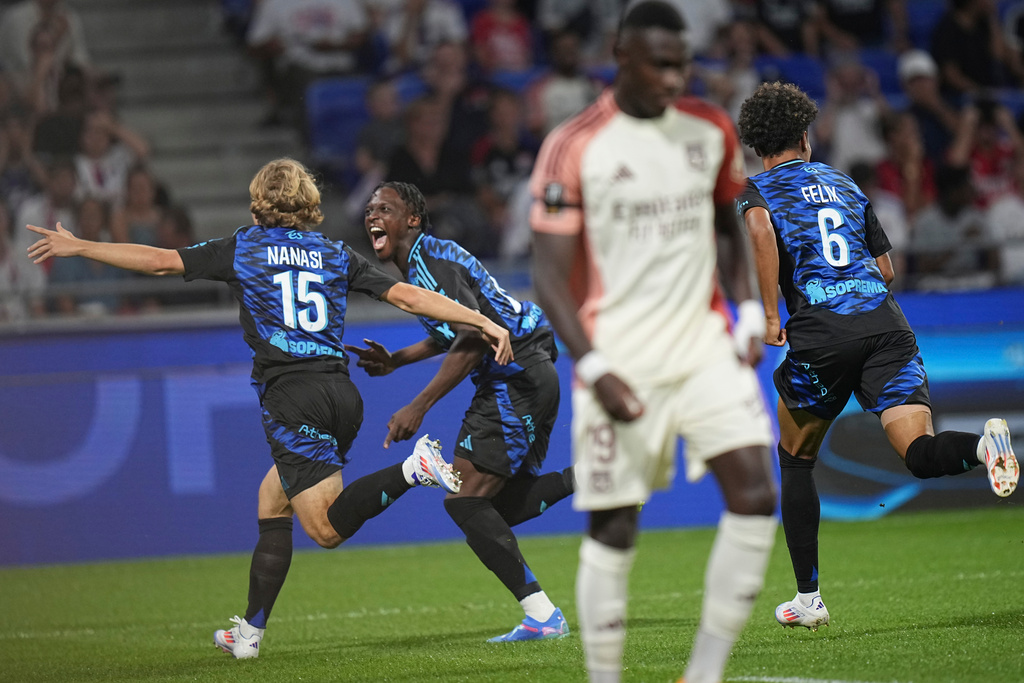 Nanasi scores in starting debut | Sweden Herald