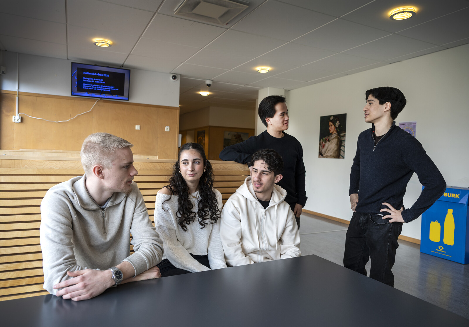 Young people go against the trend – buying stocks in the crash | Sweden ...
