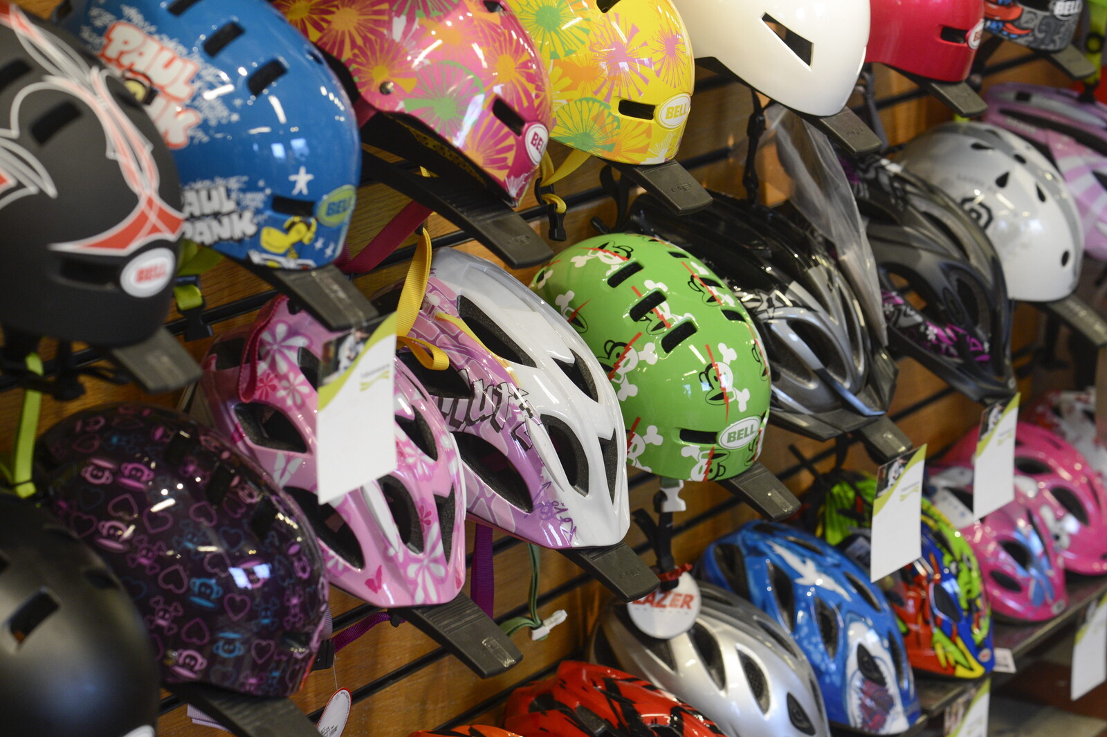 Faulty Bicycle Helmets Increase Concussion Risk by Four Times | Sweden ...