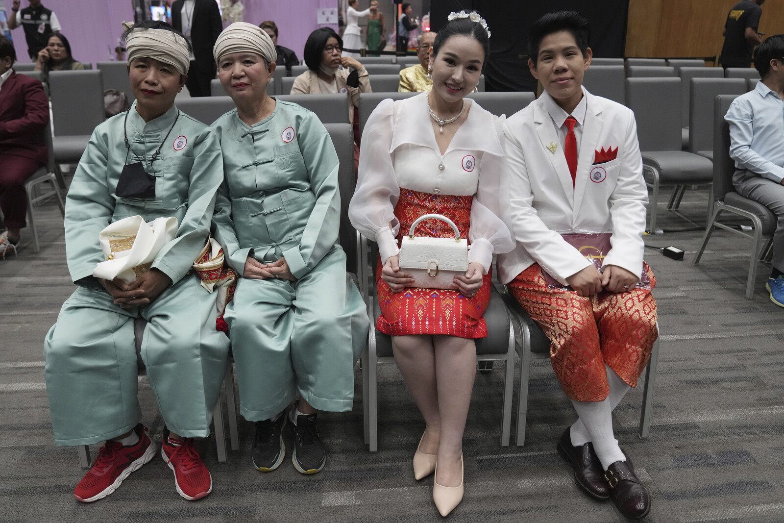 Same-sex couples get married in Thailand: "Waited ten years" | Sweden Herald