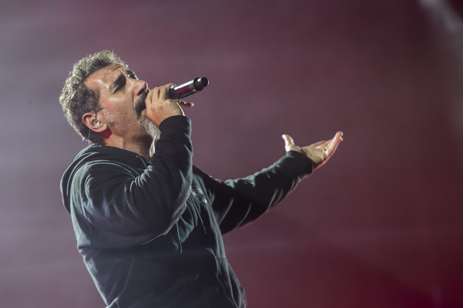 System of a Down Announces 2024 Sweden Concert with Queens of the Stone ...