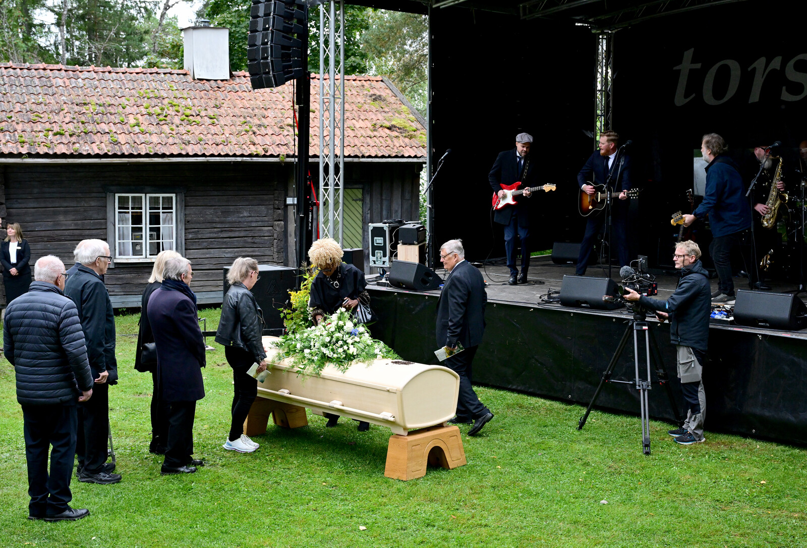 "Svennis"' wish is denied – the ashes are scattered elsewhere | Sweden ...