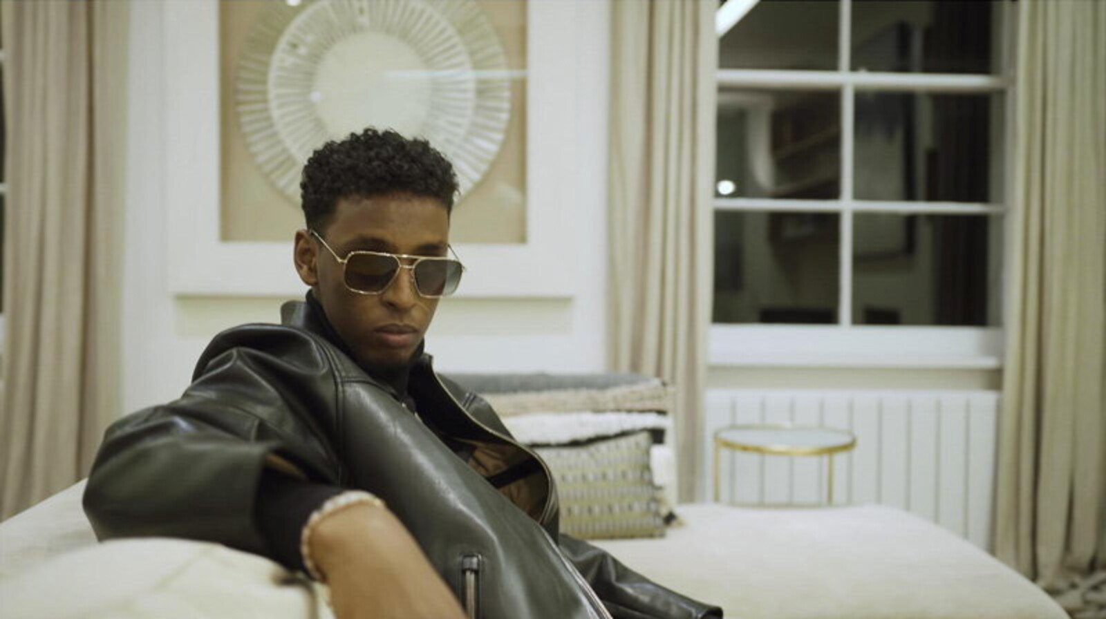 Booking of Yasin sparks criticism | Sweden Herald