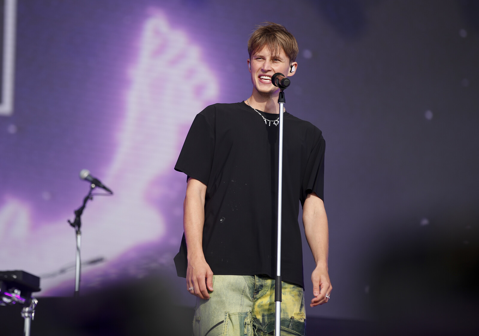 Victor Leksell plays with symphony orchestra | Sweden Herald