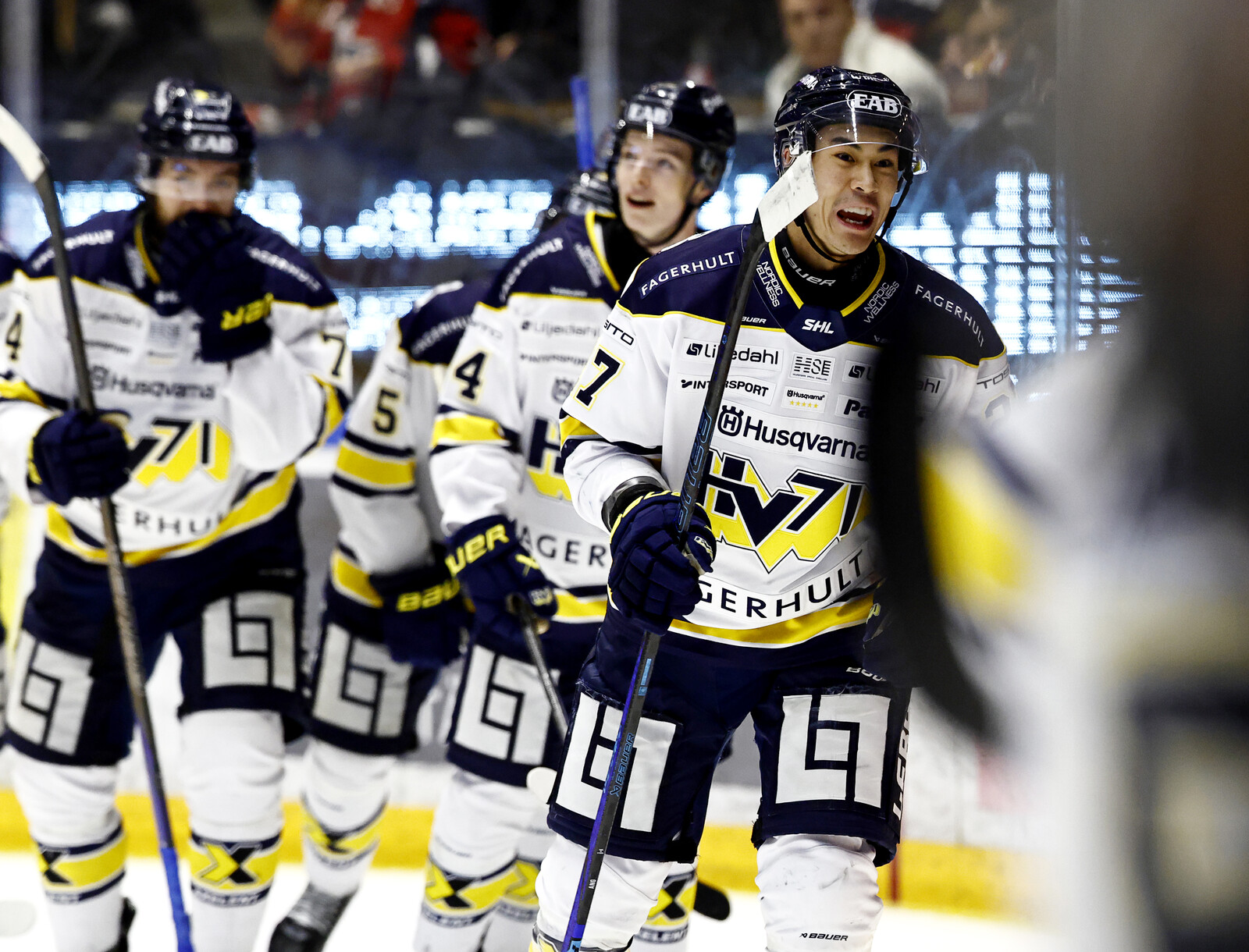 HV71 Dominates Modo with 5-0 Victory in SHL Playoffs | Sweden Herald