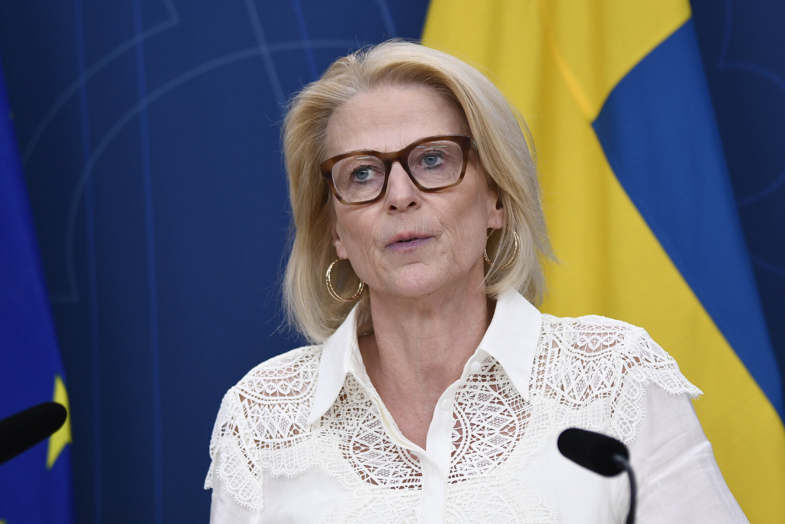 Swedish Government Cuts GDP Growth Forecast Amid Tariff Concerns ...