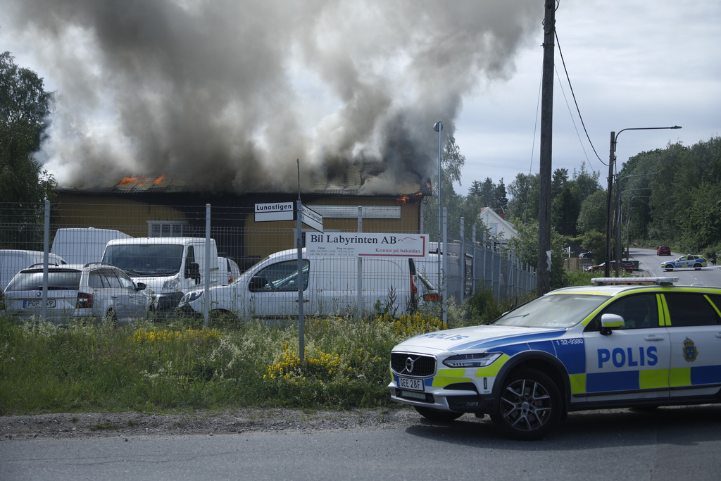 Danger Remains After Industrial Fire in Huddinge | Sweden Herald