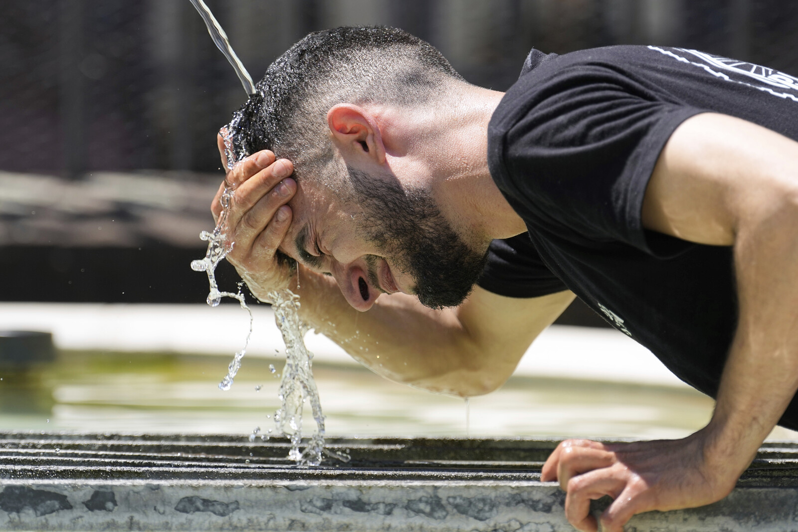 Europe Battles Extreme Heat with Cooling Maps and Creative Solutions ...
