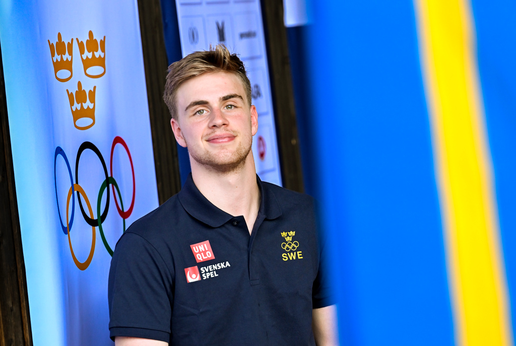 Facing the World Number One - "Maximum Resistance" | Sweden Herald