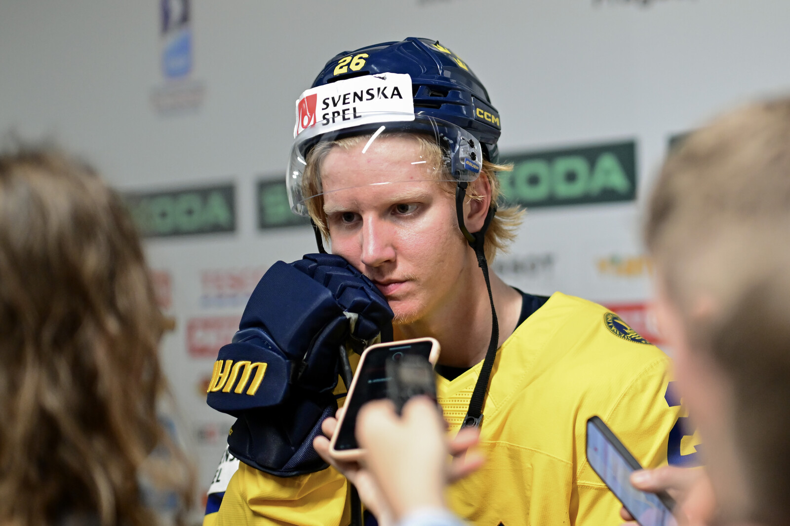 The Hockey Giant Dahlin Out - Has Back Pain | Sweden Herald