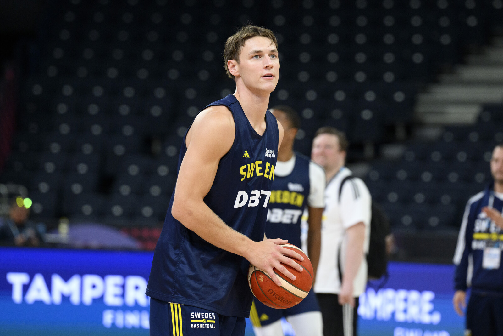 Pelle Larsson Aims to Inspire at European Basketball Championship ...