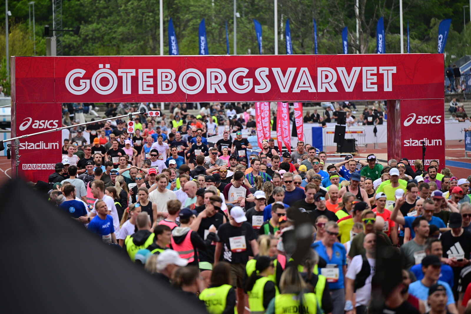 Three Runners Experience Cardiac Arrest at Göteborgsvarvet Race ...