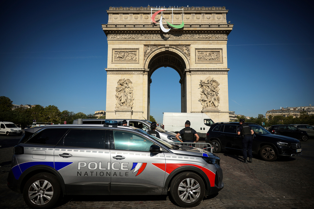 New Public Success in Paris – 2 Million Tickets Sold | Sweden Herald