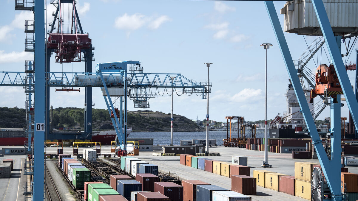 Swedish trade deficit widens to SEK 7.3 billion in April | Sweden Herald
