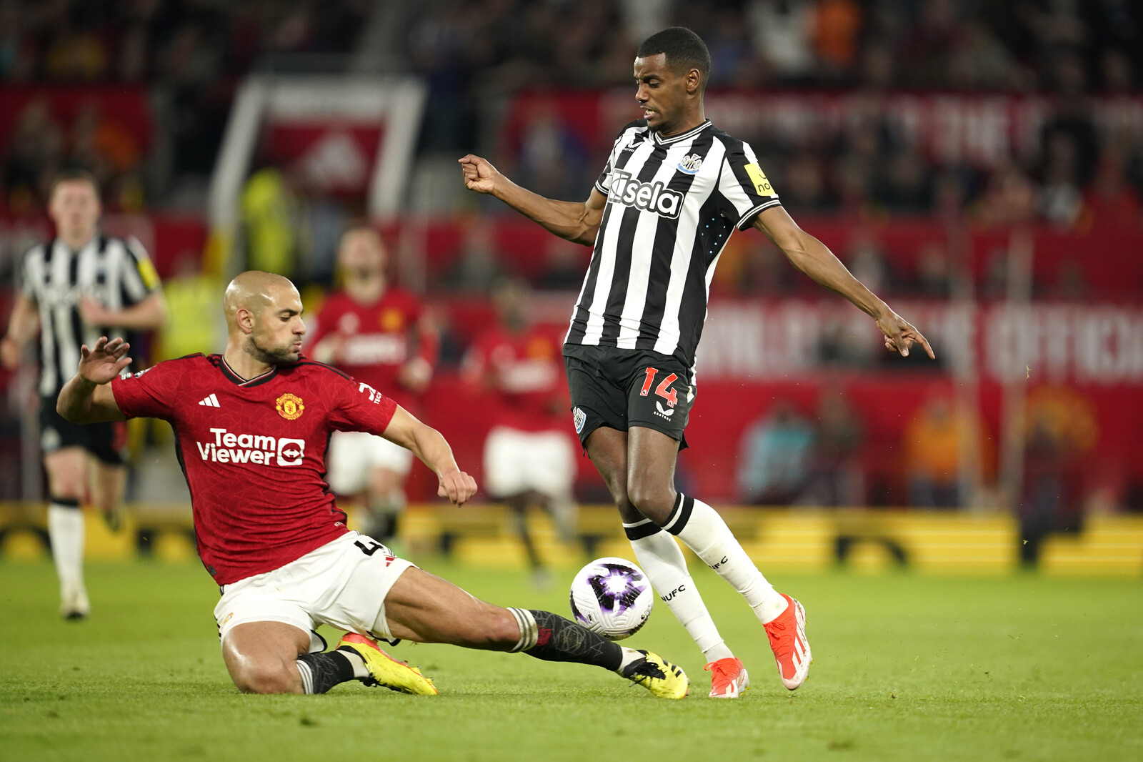 Toe injury stops Isak | Sweden Herald