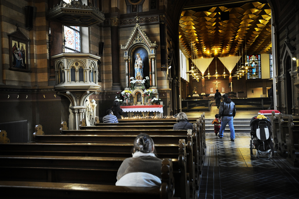 The Catholic Church is growing in Sweden – young people are attracted ...