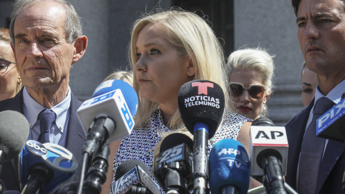 Giuffre's family said Andrew was never a prince after his arrest ...