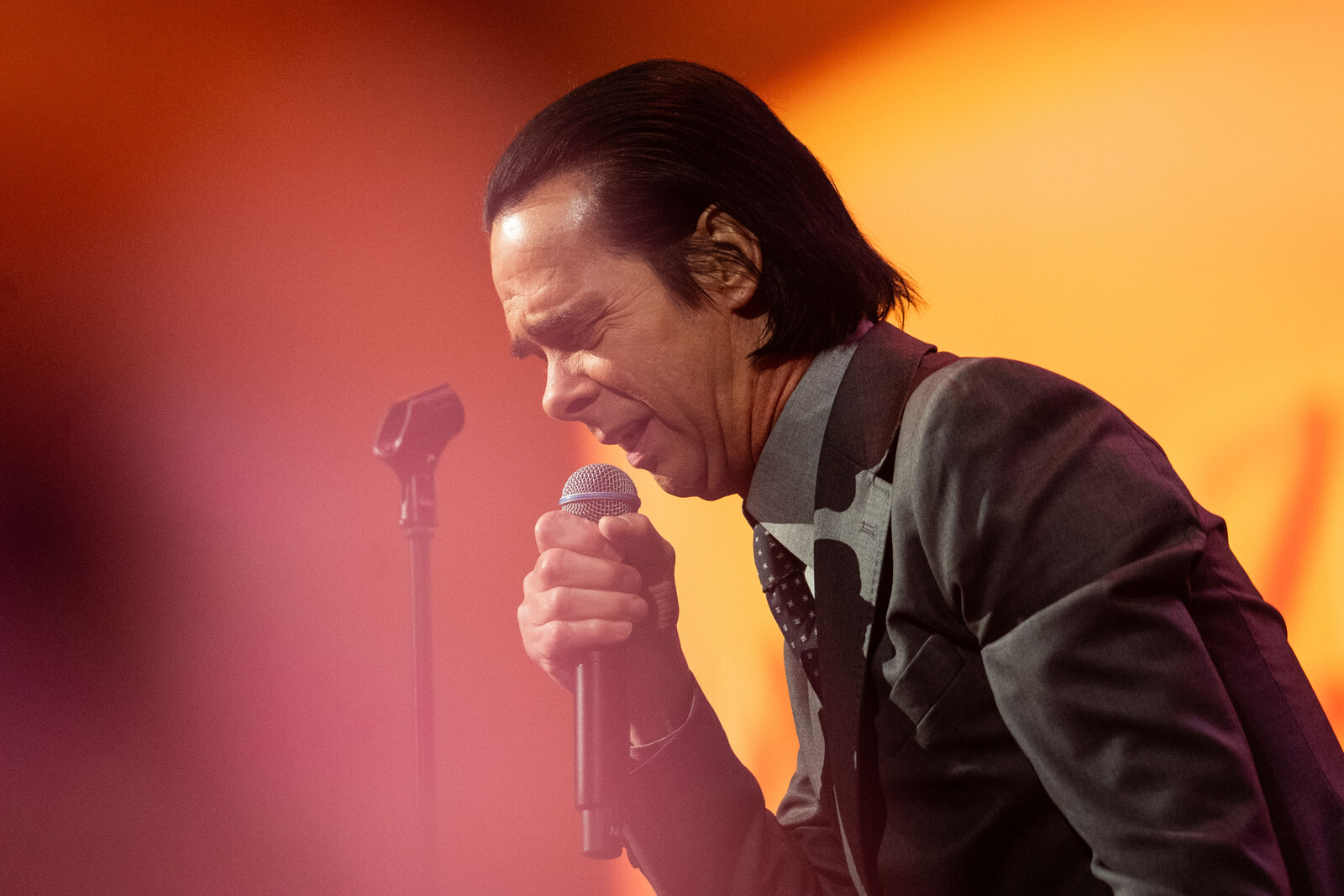 Nick Cave Embraces AI for Tupelo's 40th Anniversary Video | Sweden Herald