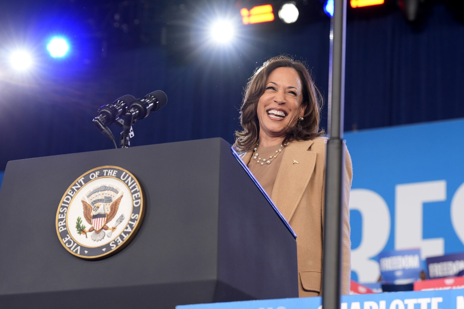 New Sensation Measurement: Harris Takes the Lead in Iowa | Sweden Herald