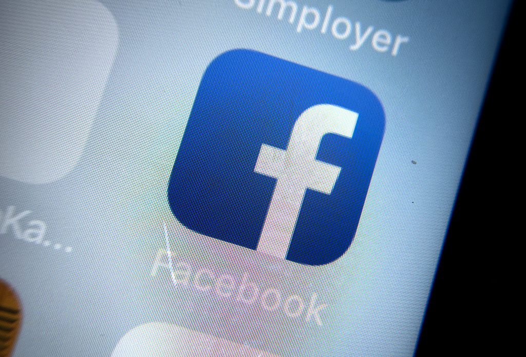 Meta shuts down tens of thousands of scam accounts | Sweden Herald