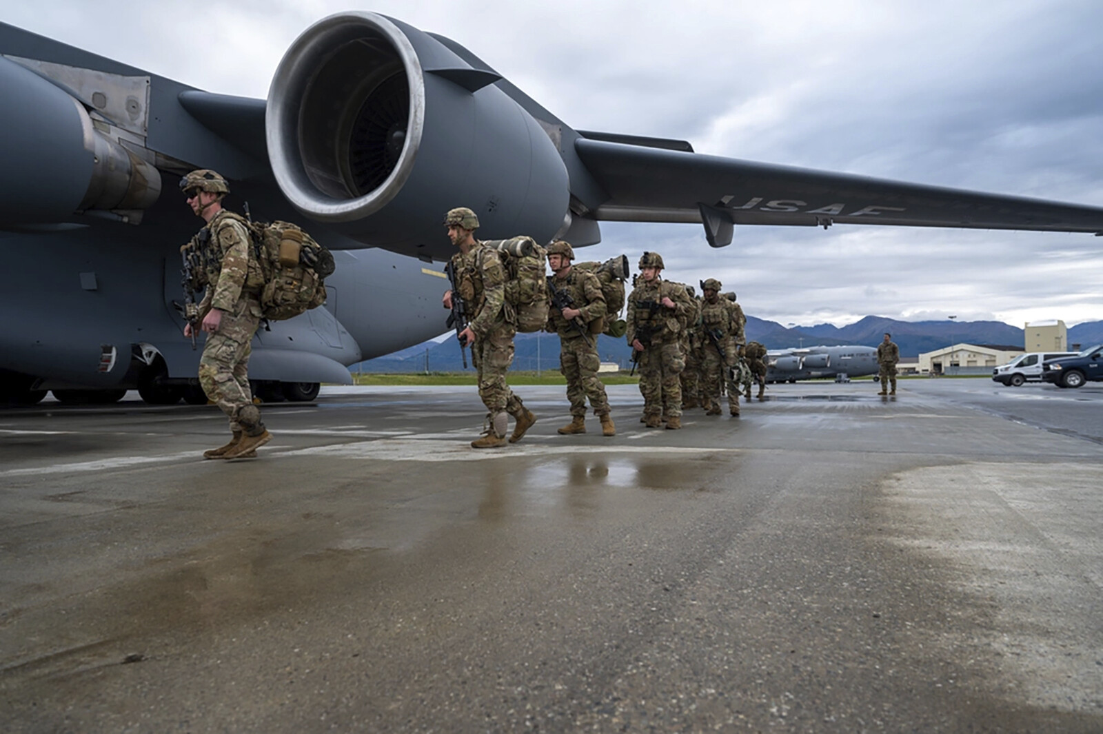 Putin and Trump Meet at Historic Elmendorf-Richardson Base | Sweden Herald