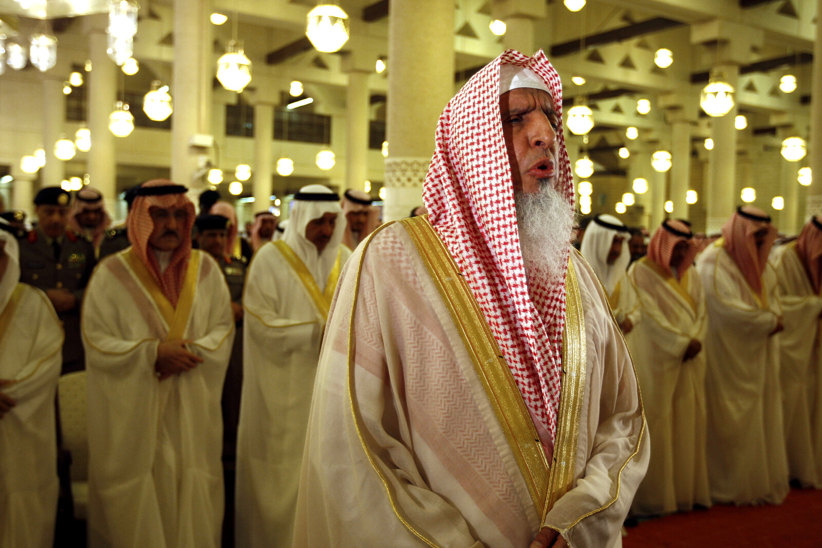Saudi Arabia's Grand Mufti Abd al-Aziz al-Sheikh Passes Away | Sweden ...