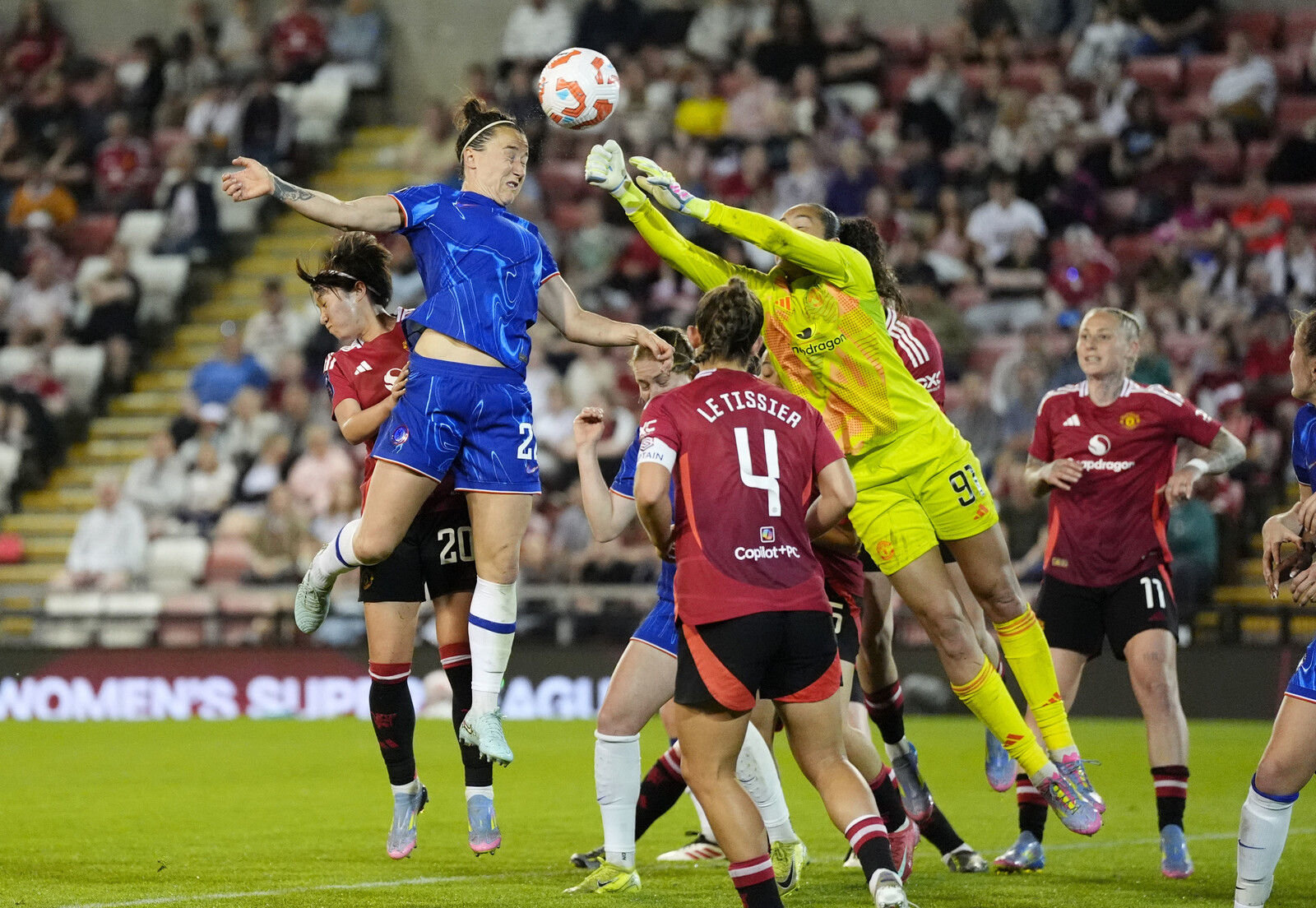 Trans Players Banned from Women's Football in England | Sweden Herald