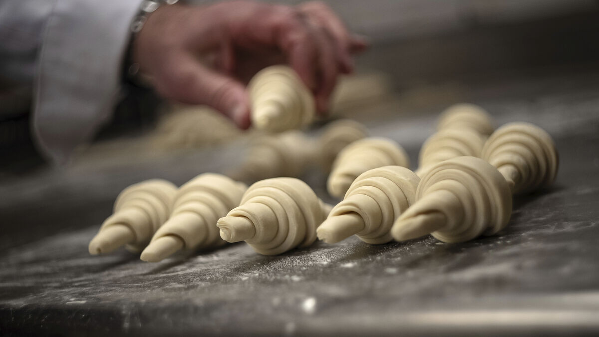 France Introduces Croissant-Scented Stamps | Sweden Herald