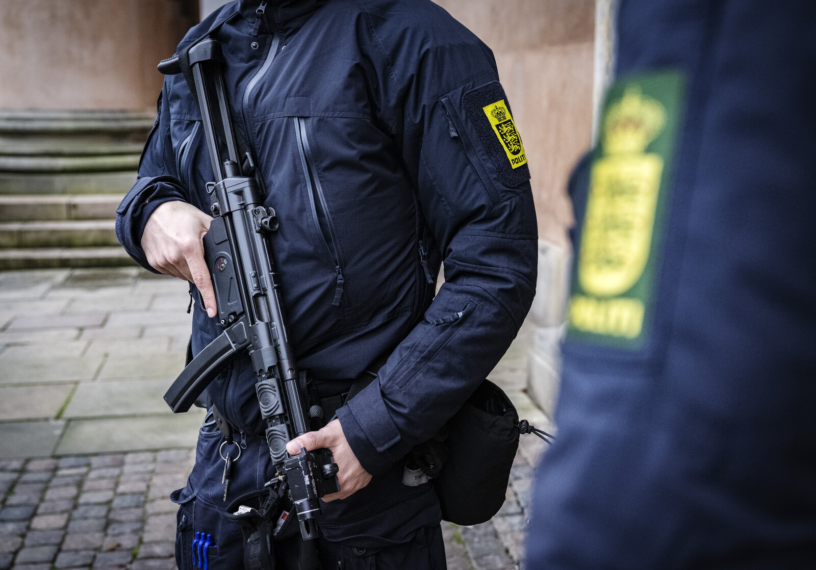 Police Officer Warned After Losing Ammunition | Sweden Herald