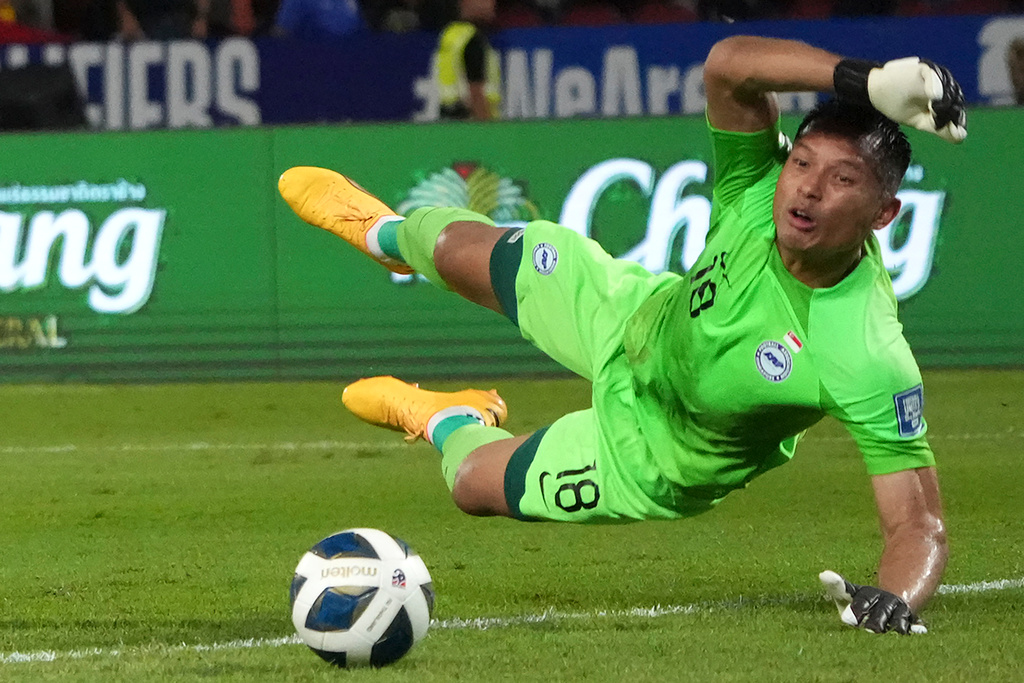 Fans' tribute to the goalkeeper: Bought all the food | Sweden Herald