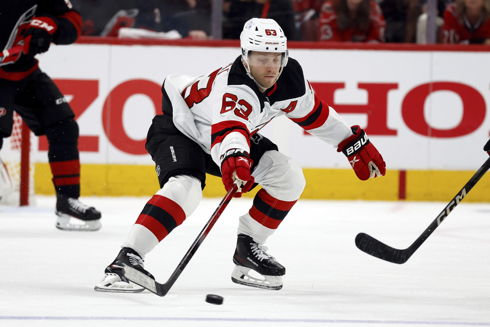 Tre Kronor Eyes NHL Stars Markström and Bratt for World Championship ...