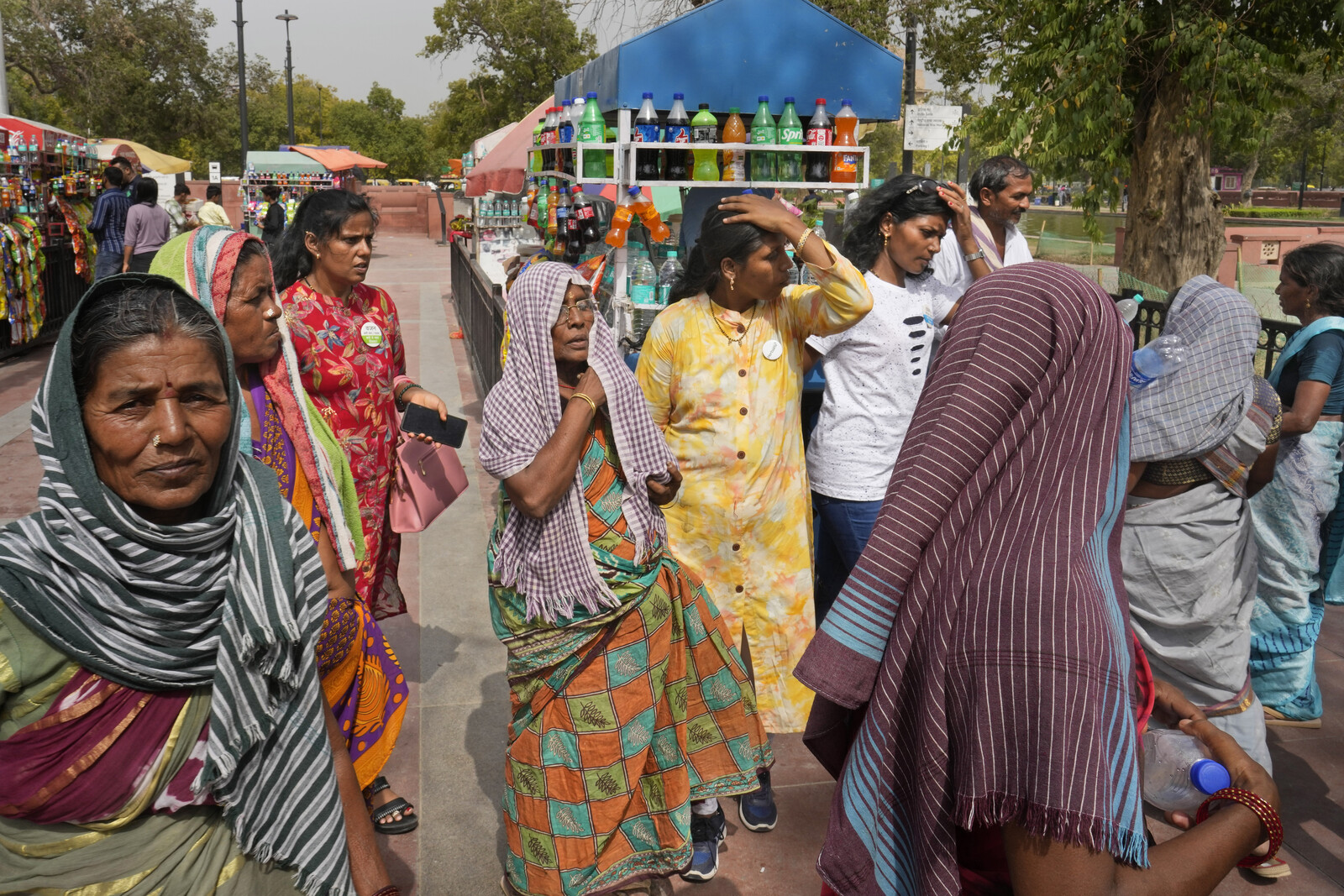 Climate Change Caused 30 Extra Days of Extreme Heat for 4 Billion ...