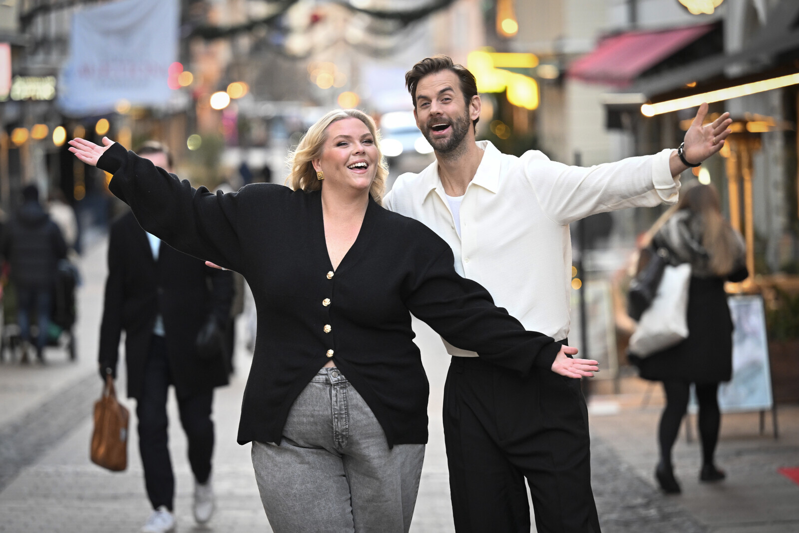 TikToker and Artist to "Let's Dance" | Sweden Herald