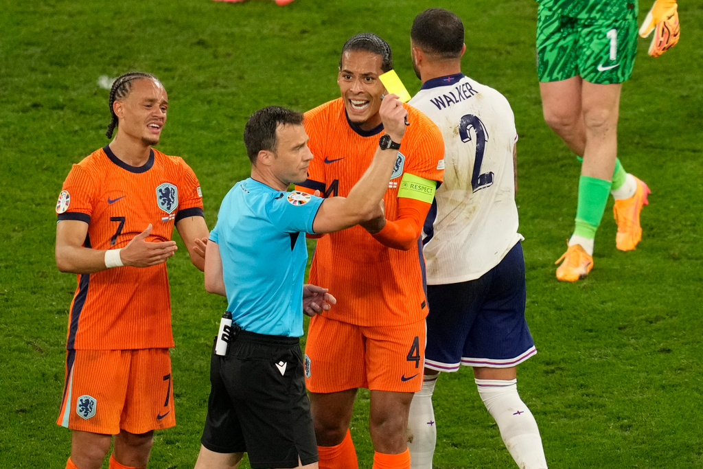 Dutch Referee Criticism after Defeat | Sweden Herald