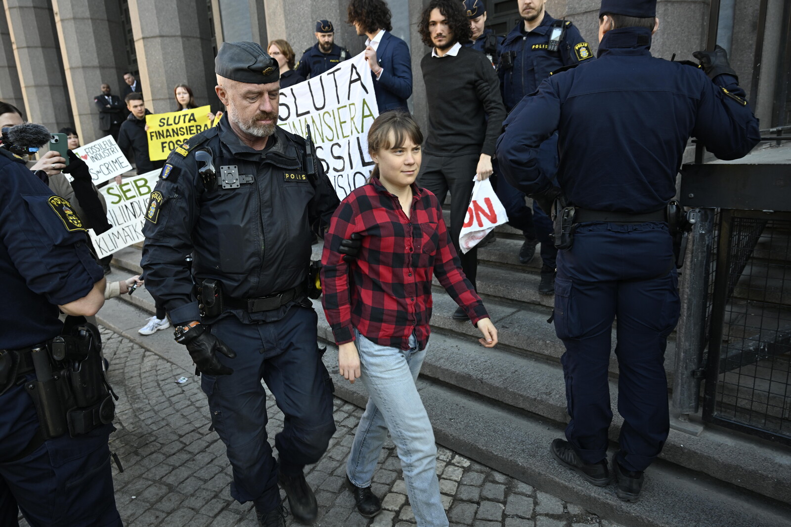 Greta Thunberg Removed by Police During Stockholm Climate Protest ...