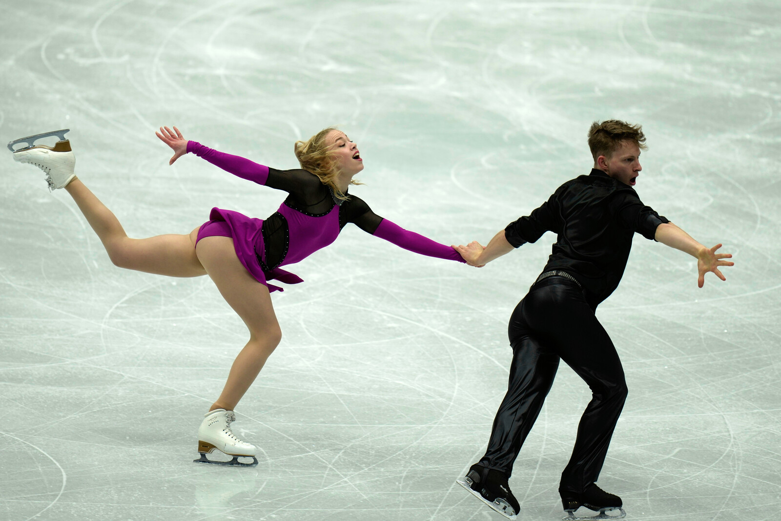 Swedish Ice Dance Pair Near Olympic Spot with Personal Best | Sweden Herald