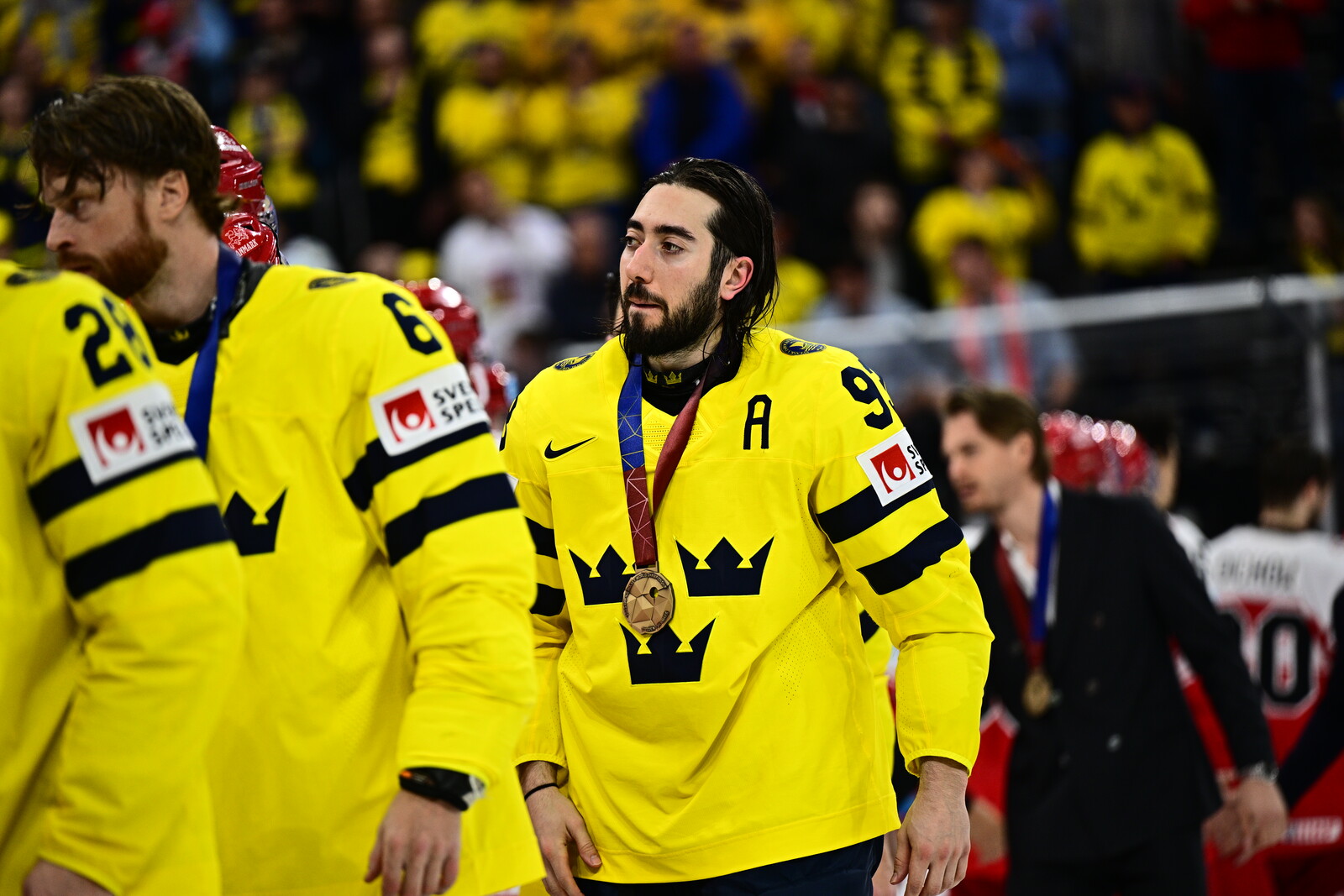 Sweden's Three Crowns Celebrate World Championship Bronze After Denmark ...