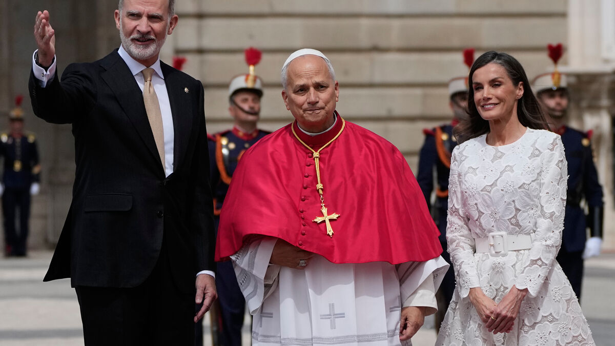 Pope: Abuse still an open wound | Sweden Herald
