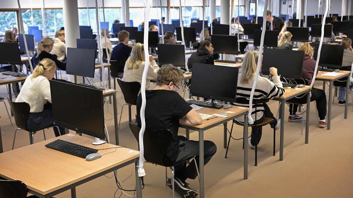 Nearly 2,300 men would have been excluded without the university ...