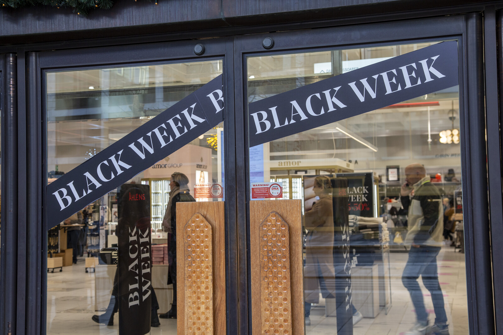 Now Black Week starts – here are five best tips | Sweden Herald