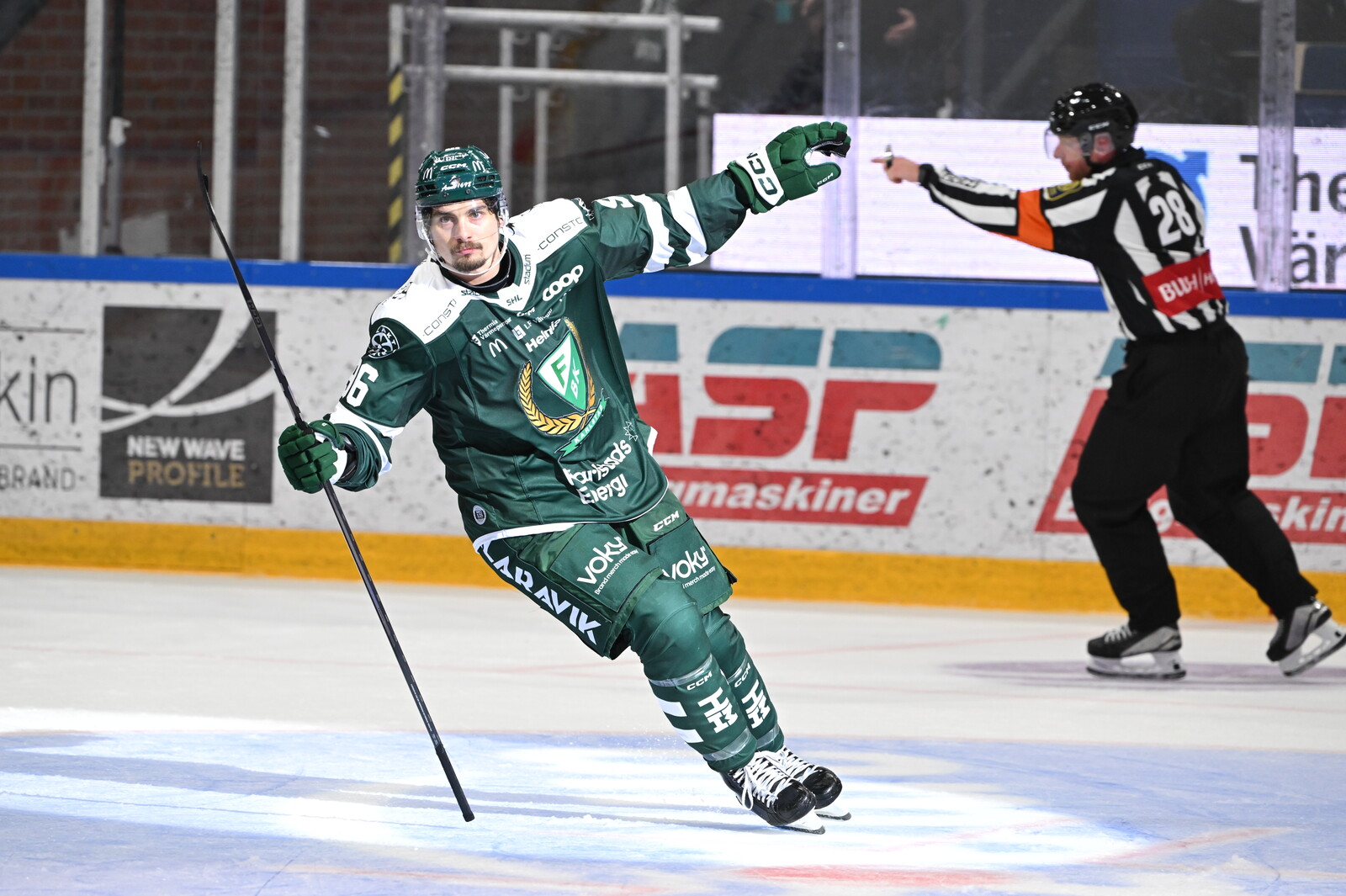 David Tomasek hero again - scored hat-trick in Champions Hockey League ...