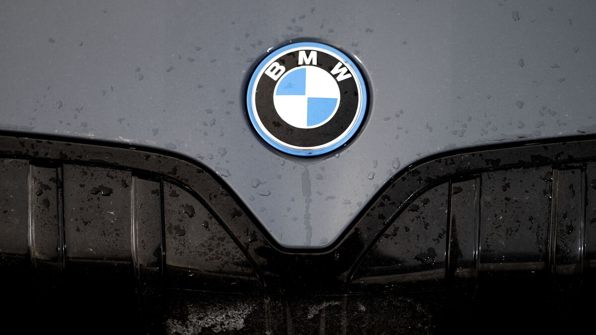 BMW recalls hundreds of thousands of cars again over fire risk | Sweden ...