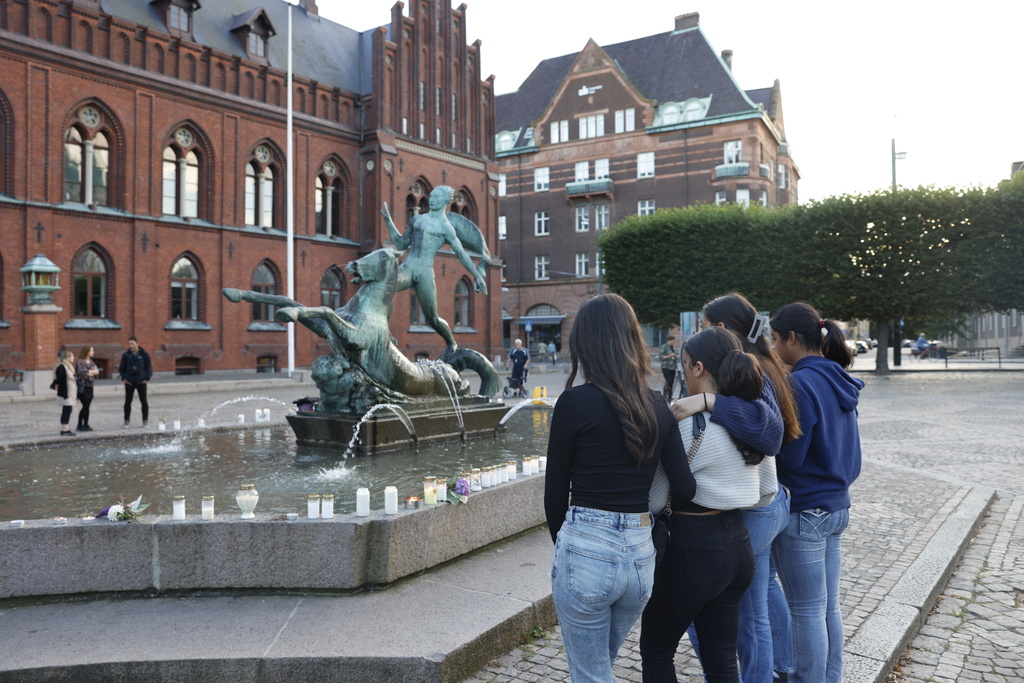Teens in tears after the Landskrona murder | Sweden Herald